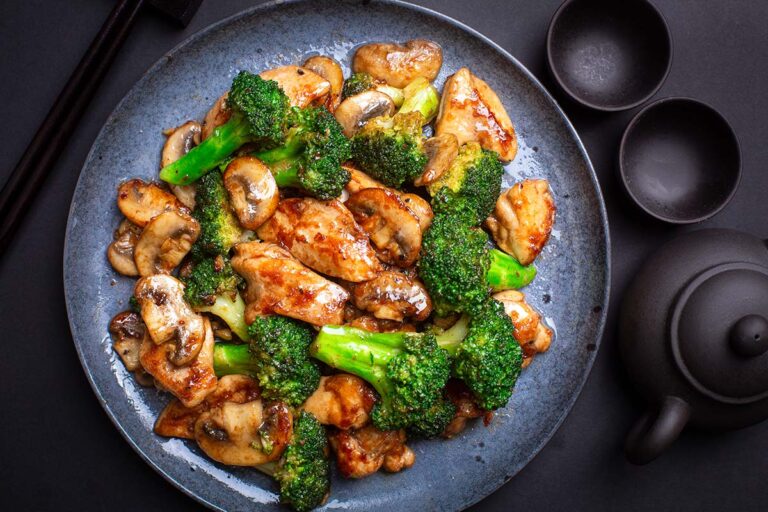 Chinese Chicken and Broccoli Stir Fry - Cooking With Lei