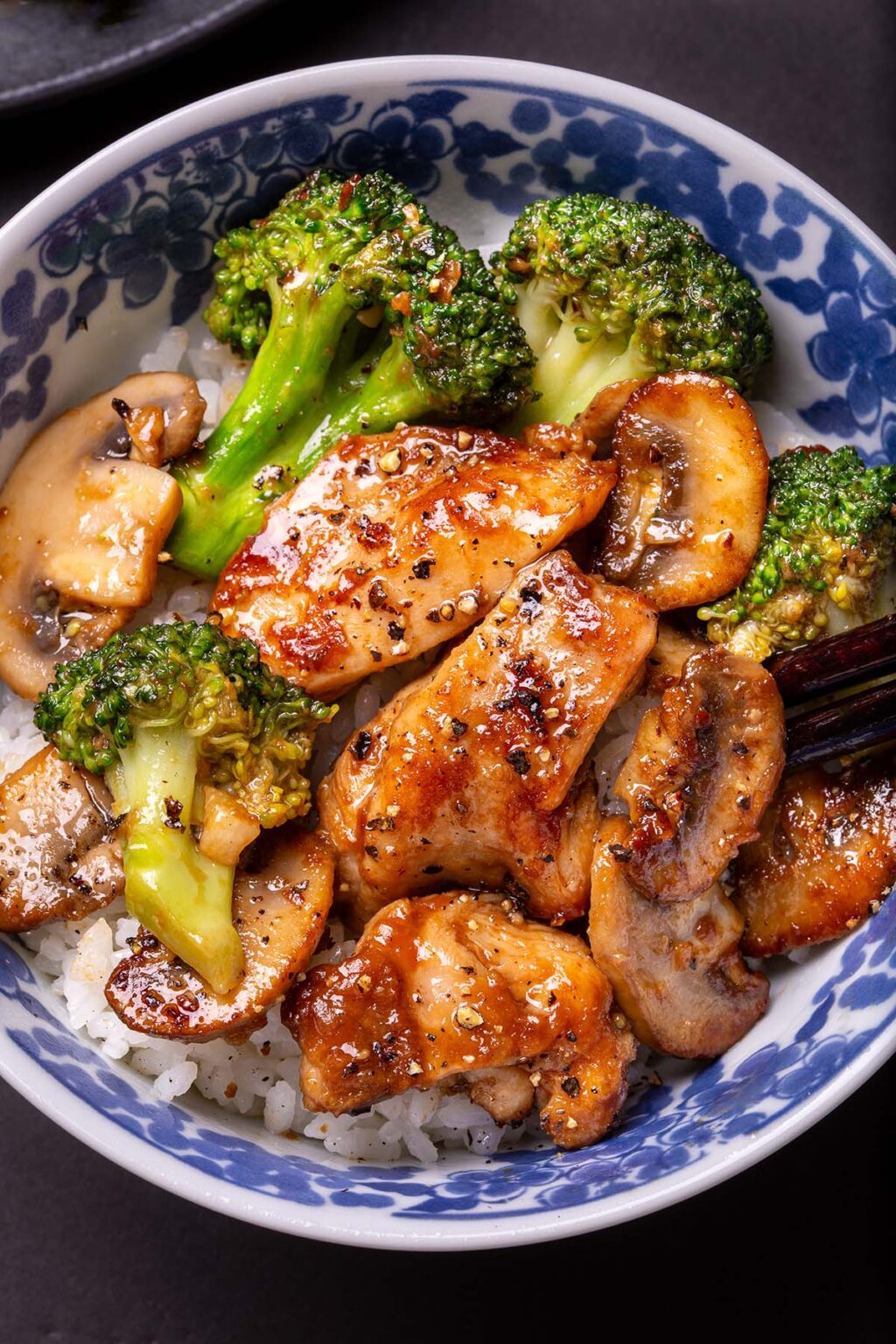 Chinese Chicken and Broccoli Stir Fry - Cooking With Lei