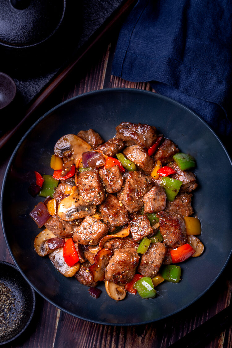 Chinese Steak Bites with Black Pepper Sauce - Cooking With Lei